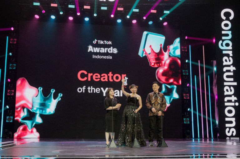 TikTok Anugerahi Para Ikon Masa Depan di TikTok Awards Indonesia 2024: Kreator Seni, Erika ...