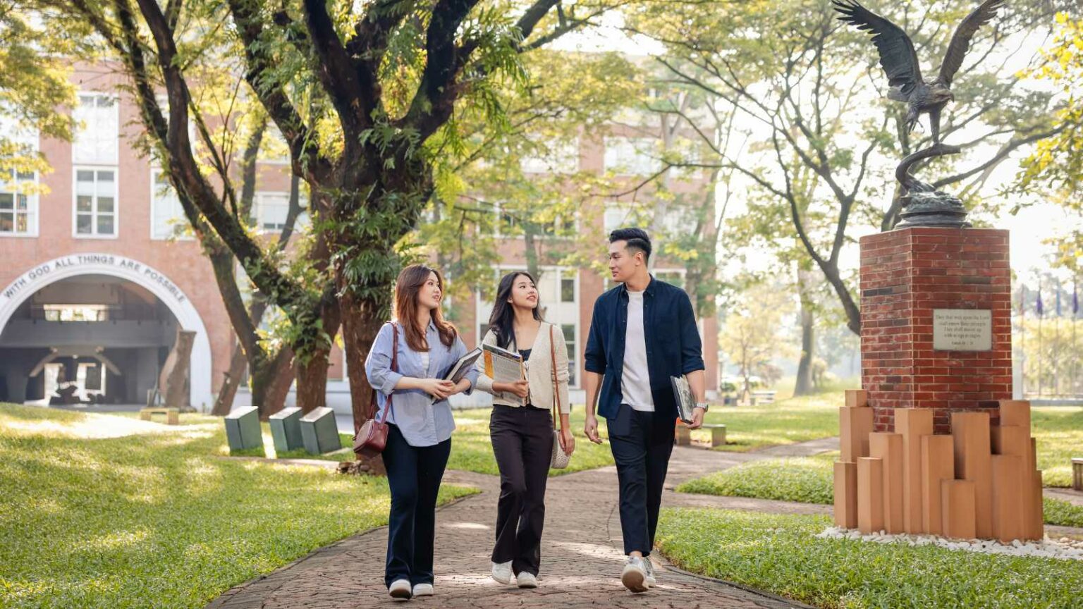 FAI UPH Siapkan Program Bantuan Pendidikan untuk Cetak SDM Unggul di ...