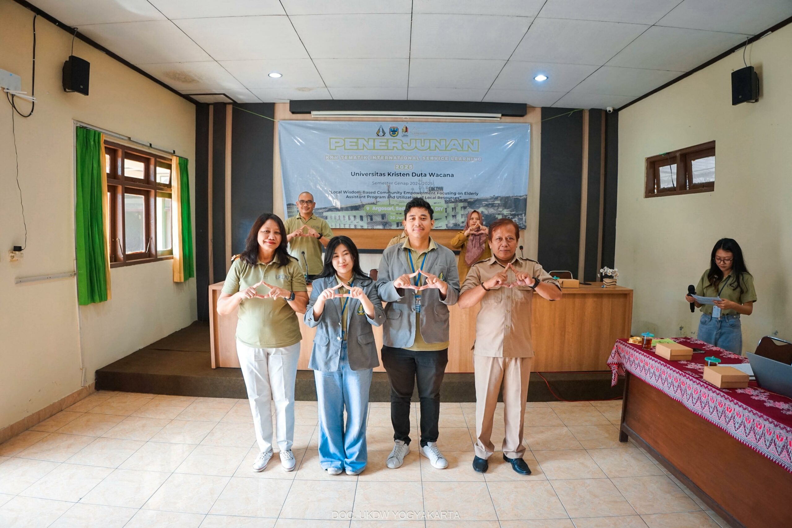 KKN Tematik ISL 2025: Mahasiswa UKDW Dampingi Lansia dan Dukung Pemberdayaan Masyarakat Berbasis ...